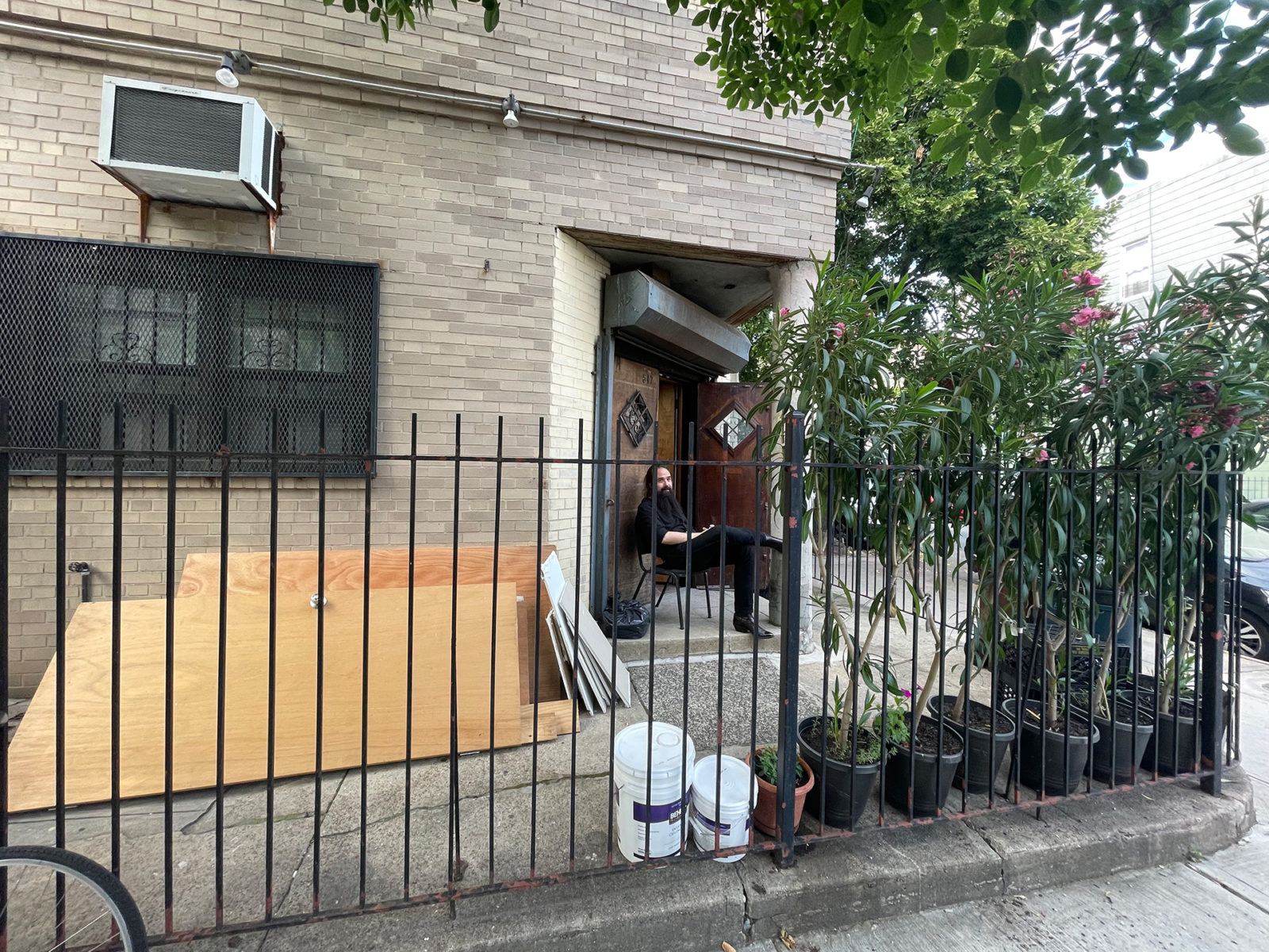 Build-Outs Of Coffee: Honey Moon Coffee In New York City, NY | Sprudge ...