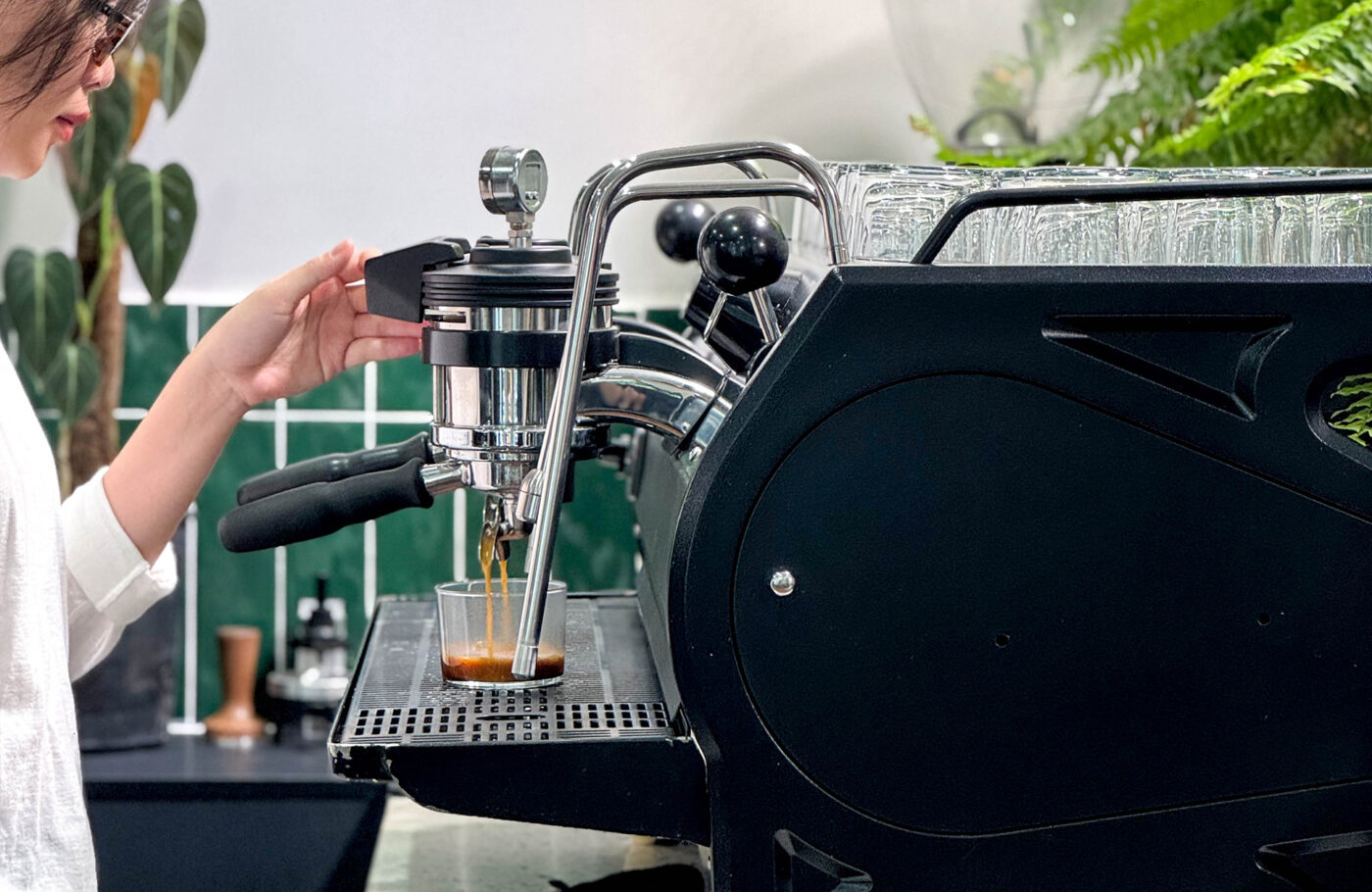 Build-Outs Of Coffee: XLIII Coffee In Ho Chi Minh City, Vietnam ...